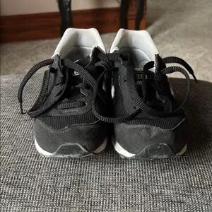 New Balance | Shoes | New Balance Black Sneakers | Poshmark